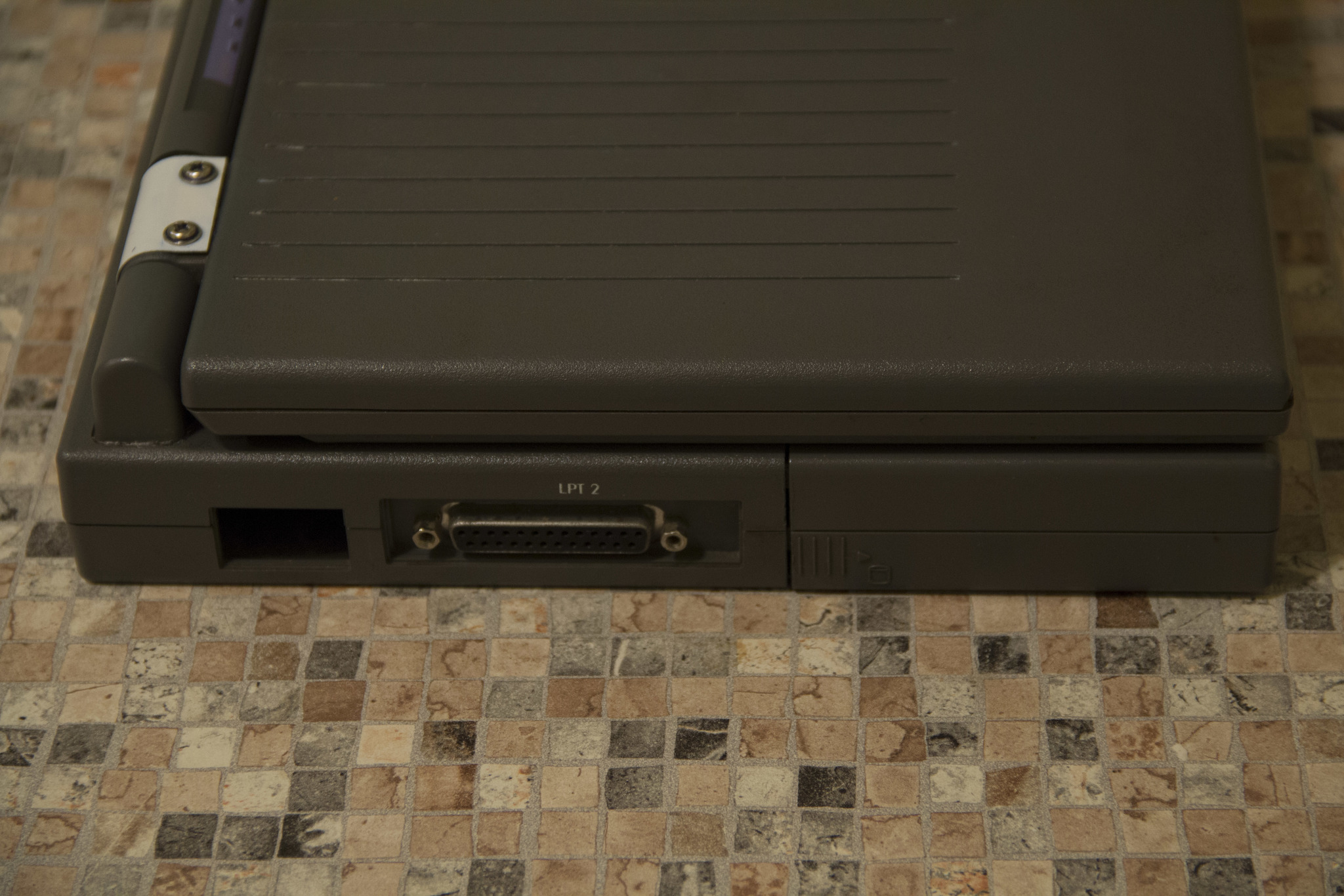 InnovACE HyperBook 300/486SLC33. 386й, который хотел быть 486м. | Пикабу