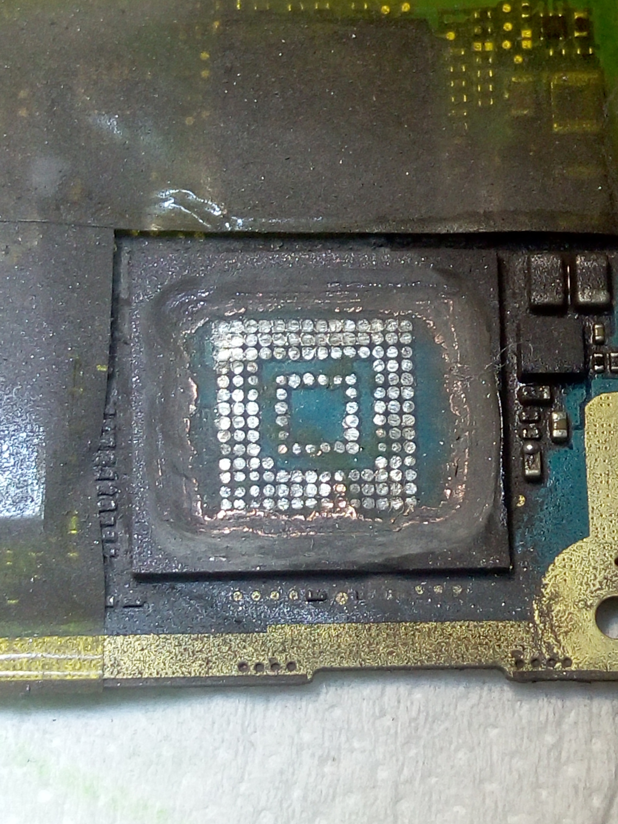 Замена Emmc на планшете Samsung t311 - 13.09.20 12:48 | Пикабу